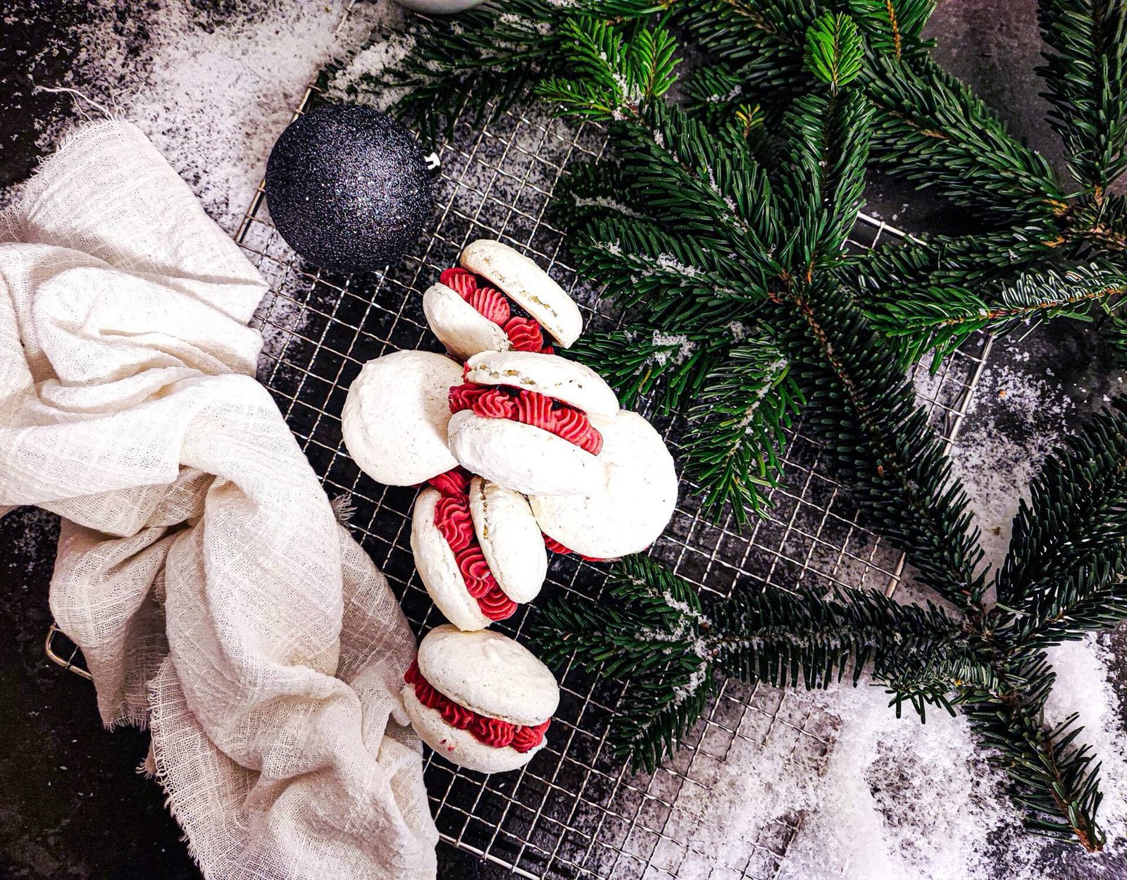 Coconut sweets with forest fruit cream - Simple Fresh Delicious