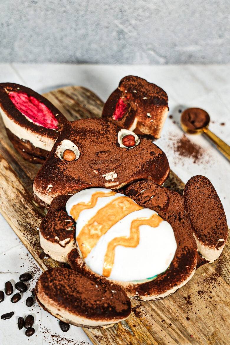 Kávový zákusok v tvare zajaca - Simple Fresh Delicious